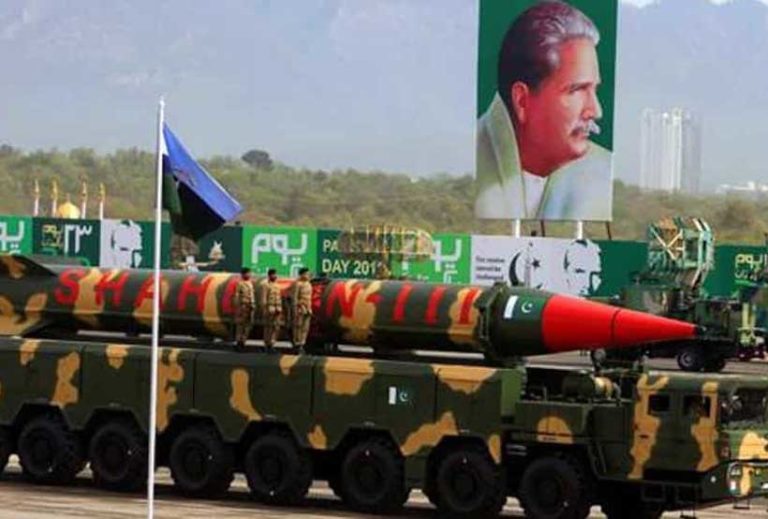 Highlighting the salient features of India, Pakistan Nuclear Doctrine ...