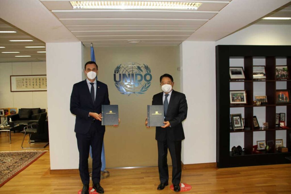 UNIDO and the Alliance to End Plastic Waste partner to scale circular ...