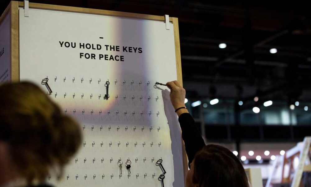 Real house keys were brought under the eyes of 7,000 business leaders ...