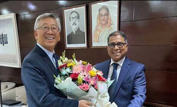 Why did US assistant secretary of state, Donald Lu came in Bangladesh ...