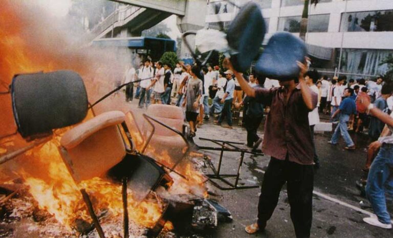 Revisiting The Past: Analyzing Indonesia’s 1998 Monetary Crisis ...
