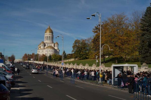 Romania's Grand New Cathedral, World's Largest, Draws Massive Influx ...