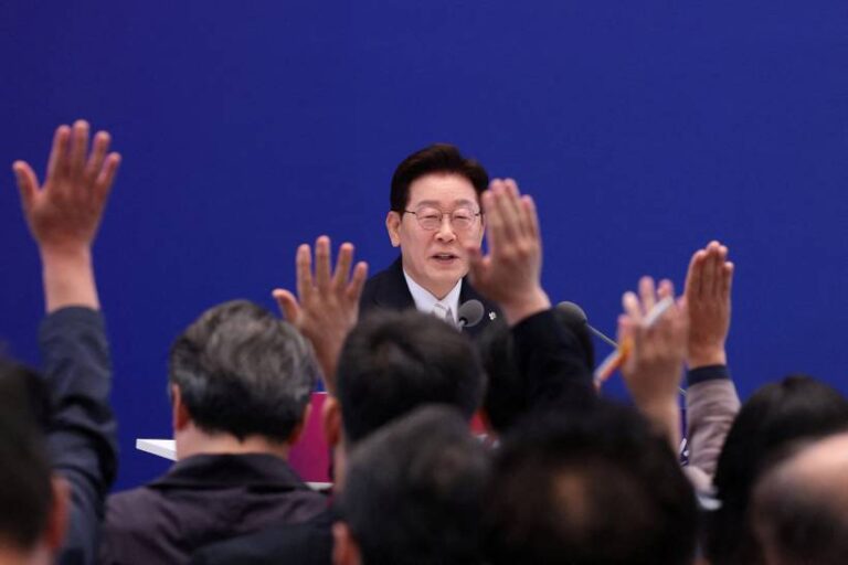 South Korea Plans Major AI Investment Project Amid Chip-Driven Tax ...